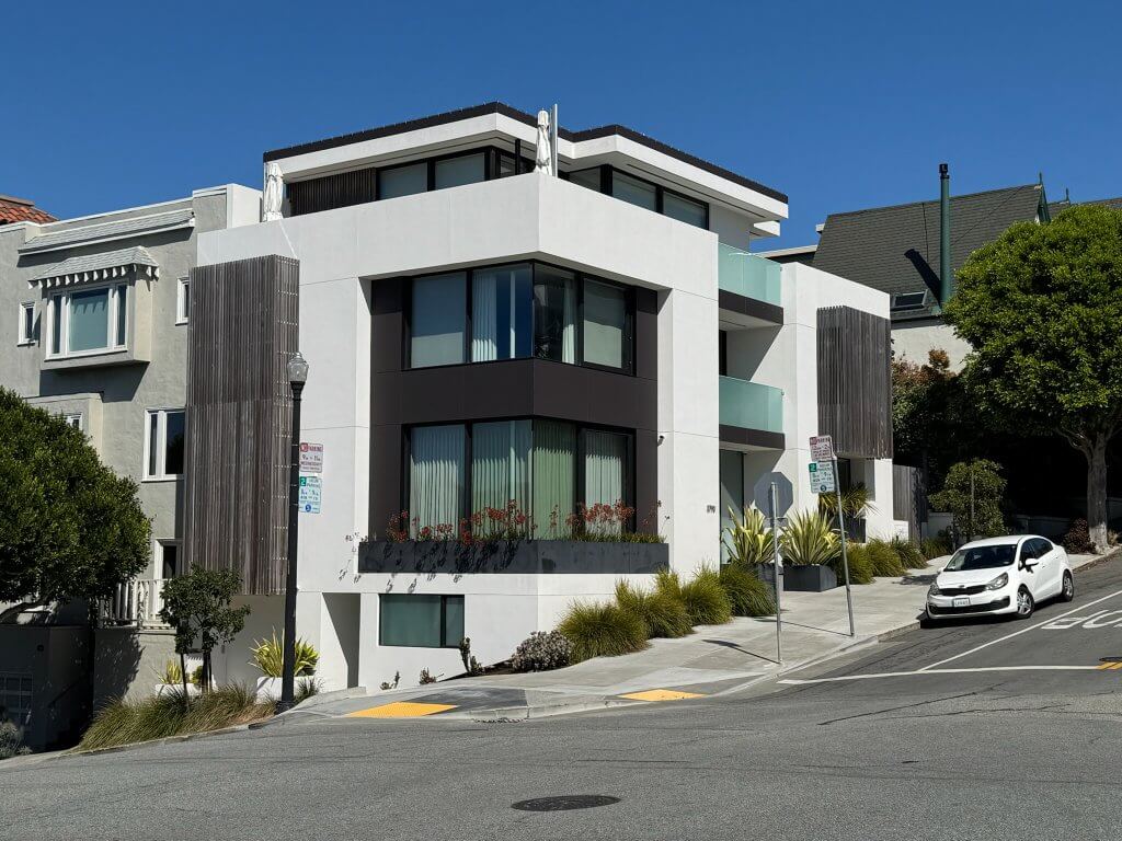 Architectural Design with Wood Brise Soleil