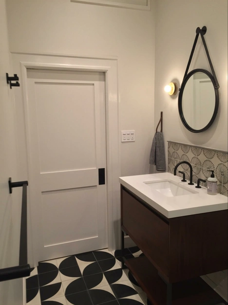 The Doors: Casing Designs for Memorable Frame Moulding
