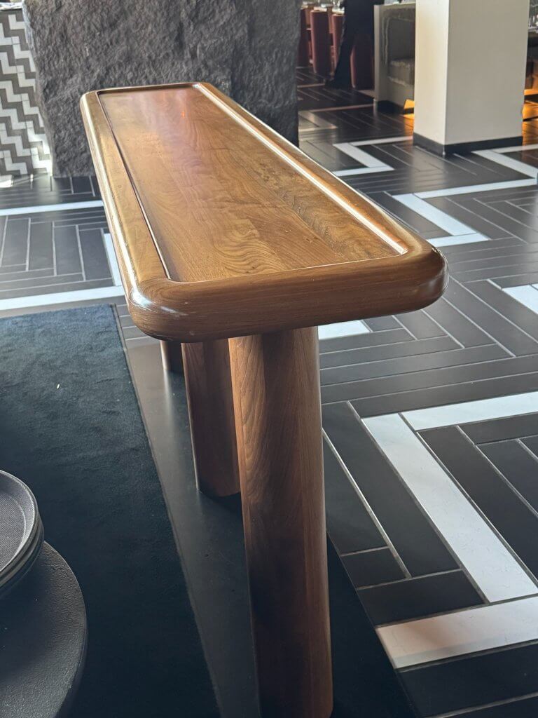 Bar Counter Design: Edges That Amplify Mood & Style